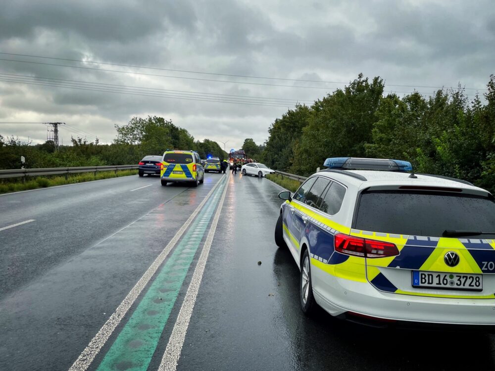 Verkehrsunfall auf B54 führt zu Folgeunfall… – Freiwillige Feuerwehr Ochtrup